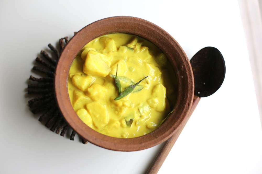 Potato and Coconut Milk Curry (Ala Kiri Hodi) – akkis kitchen
